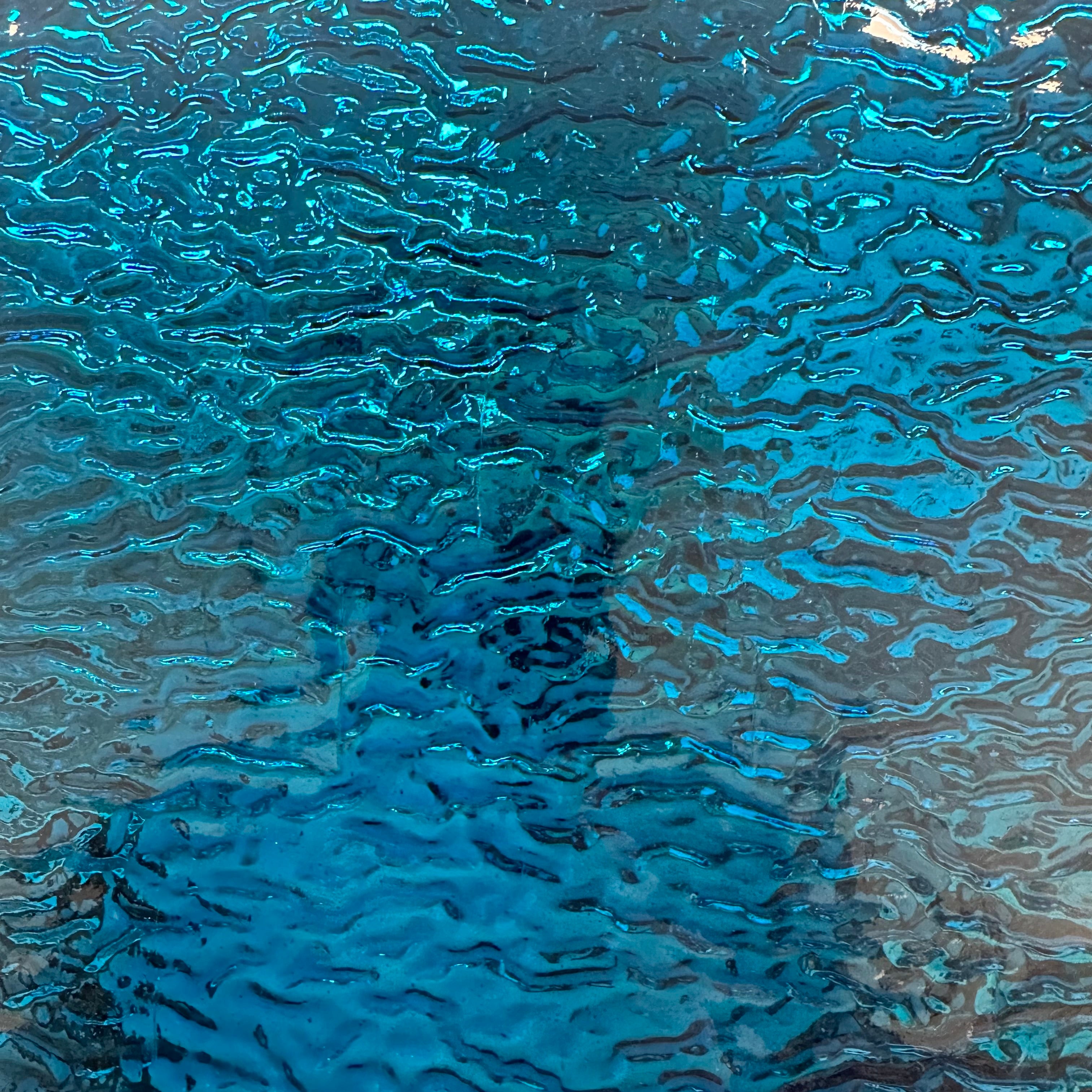 PW 342R Turquoise blue ripple – Lucent Glass